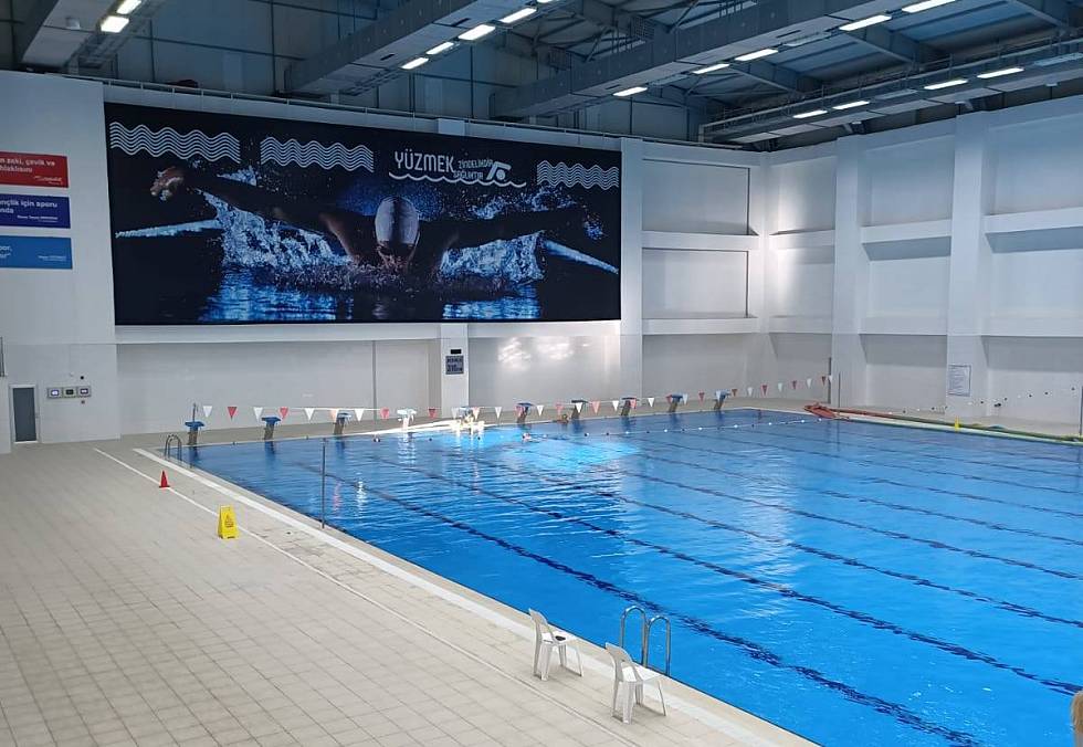 Great 50 meter swimming pool in Turkey.