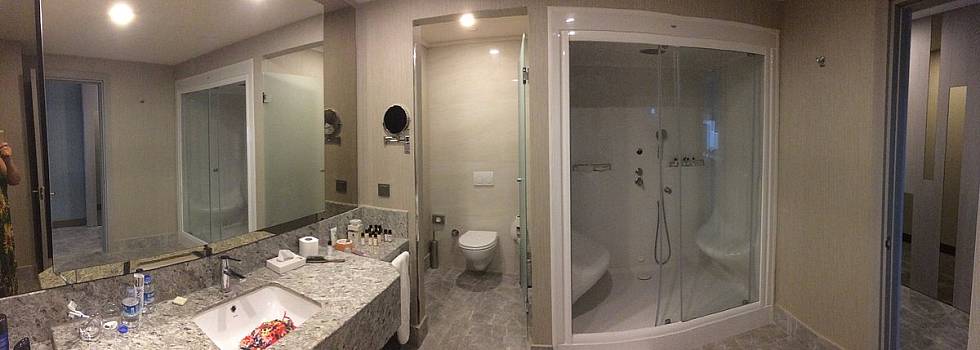 Royal Seginus Hotel