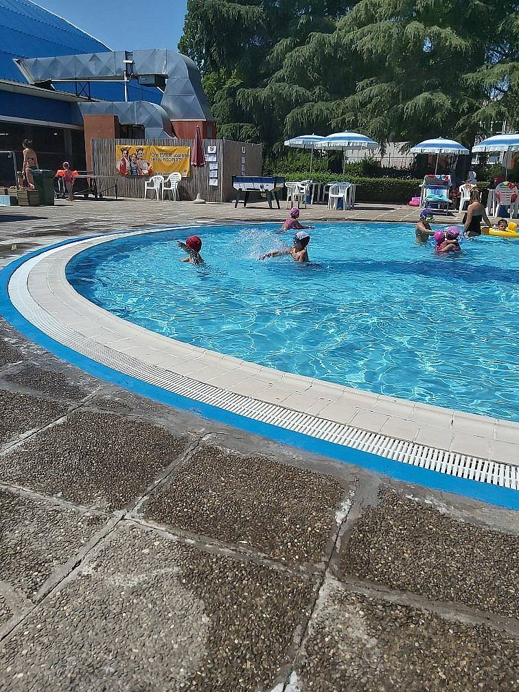 Sport venue Cavina swimming pool - Borgo Panigale for the team training ...