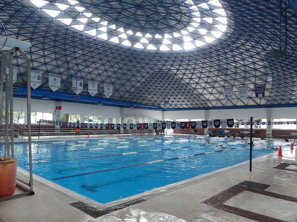 Sport venue Cavina swimming pool - Borgo Panigale for the team training ...