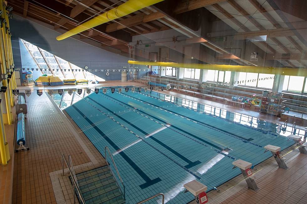 Sport venue Piscina comunale Aquatic Sport & Fitness for the team ...