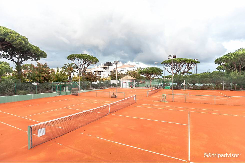 Sport venue Pine Cliffs Resort for the team training camps