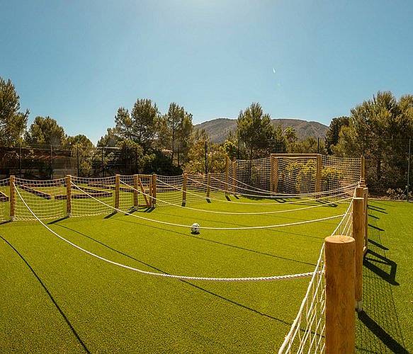 Sportstätte Magic Robin Hood Sports, Water Park & Medieval Lodge Resort ...