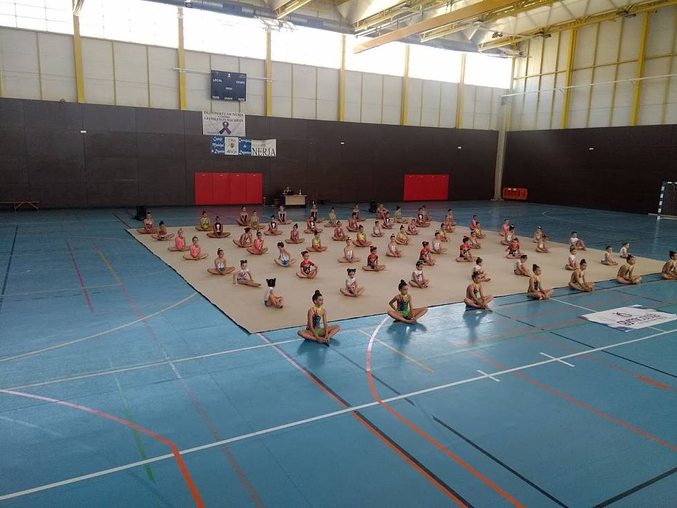 Sport venue Covered Pavilion and Pool Complex for the team training camps