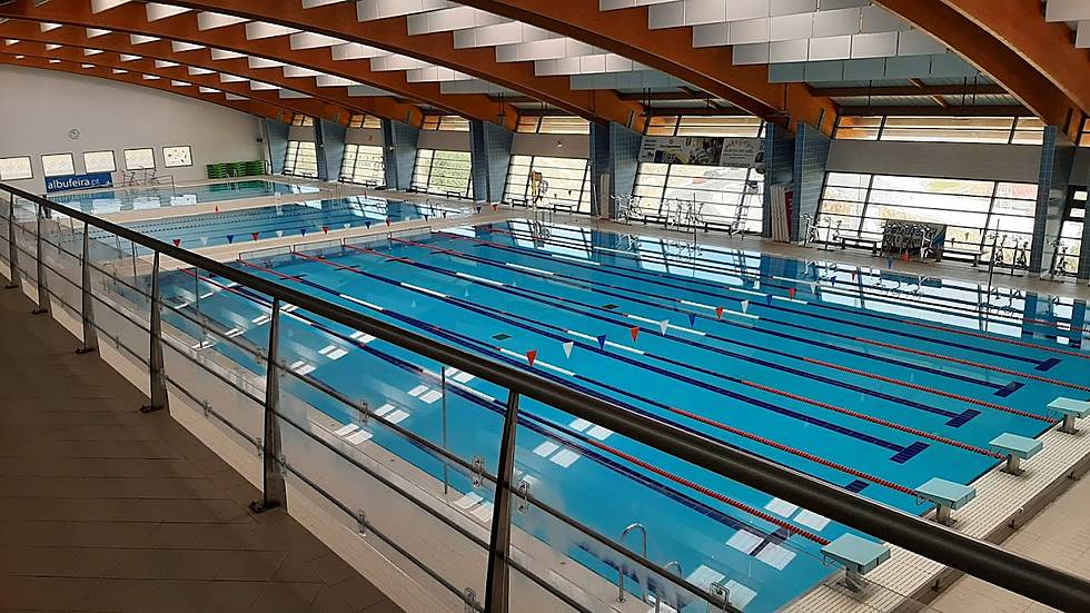 Sport venue Albufeira Municipal Swimming Pools for the team training camps