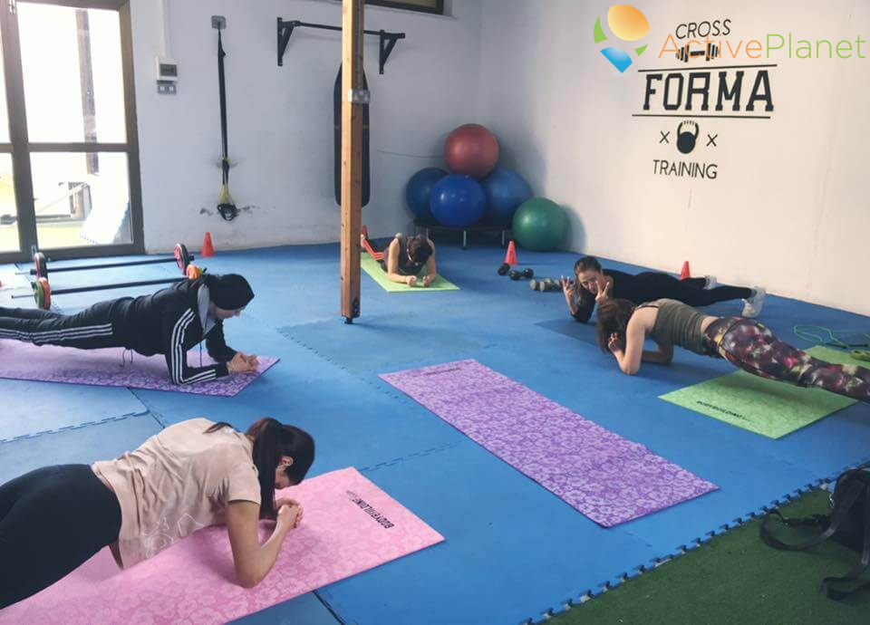 Sport venue Forma Personal Training Studio - Gym for the team training ...