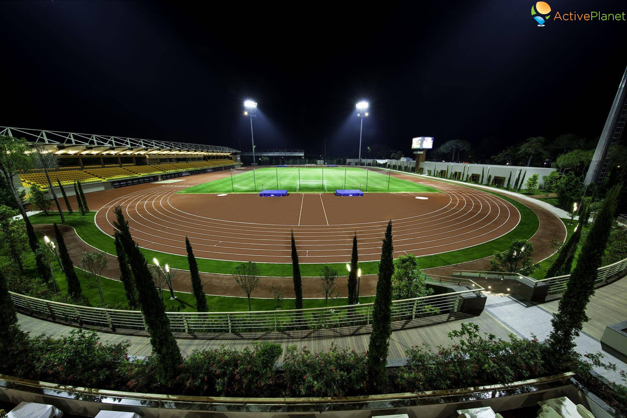 Training facilities for training camps Gloria Sports Arena